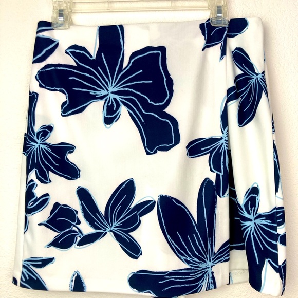 Boston Proper | Shorts | Boston Proper Nwot Tropical Floral Stretchy ...